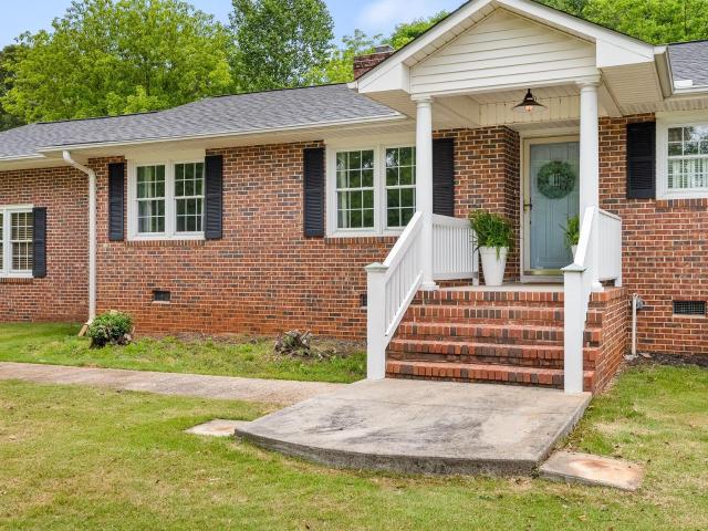 915 Cricket Lane