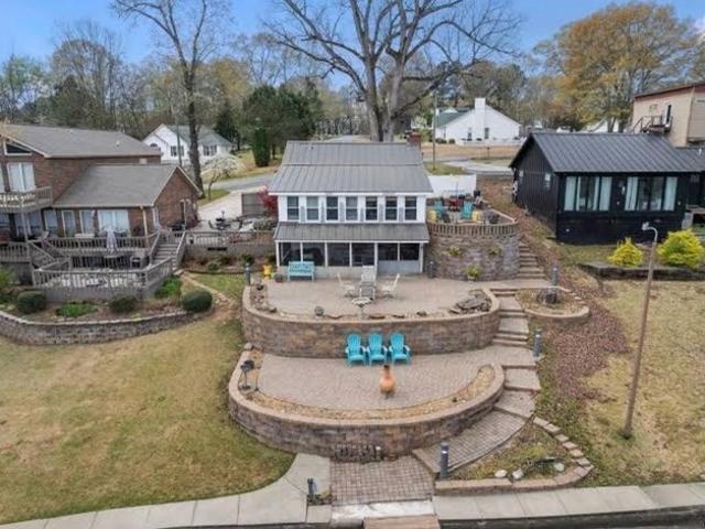 915 Alabama Shores Rd, Muscle Shoals, AL 35661