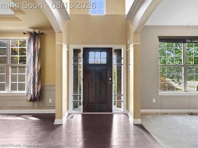 915 Appleton Court