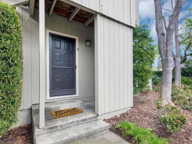915 Apricot Ave J, Campbell, CA 95008