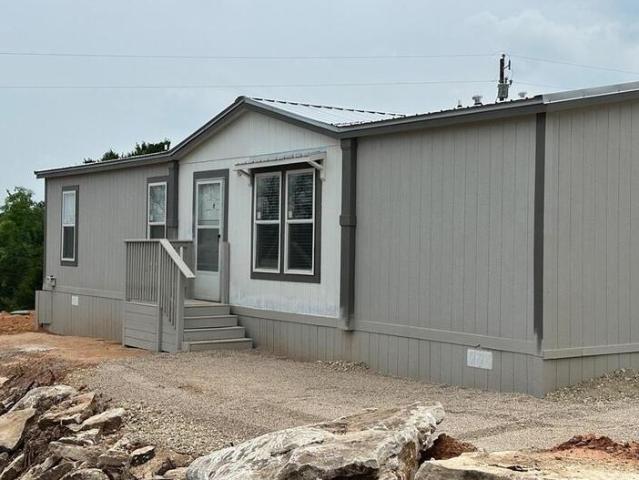 915 Arkansas River Drive, Granbury, TX 76048
