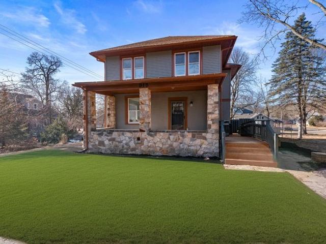 915 Ash St, Baraboo, WI 53913