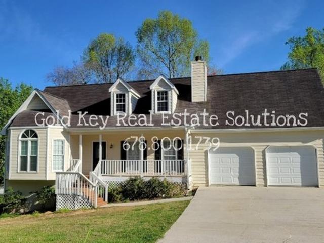 915 Burning Bush Dr, Loganville, GA 30052
