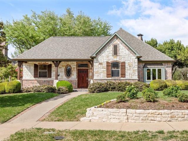 915 Glen Meadow Ct, Garland, TX 75044
