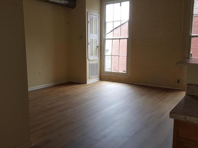 915 Dec 1 Bedroom Apartment for Rent at Decatur St & Dumaine St #C, New Orleans, LA 70116 French Quarter