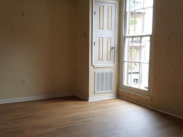 915 Dec 1 Bedroom Apartment for Rent at Decatur St & Dumaine St #C, New Orleans, LA 70116 French Quarter