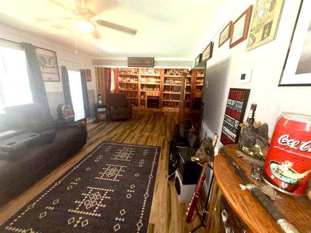 915 Dial Cv Rd
