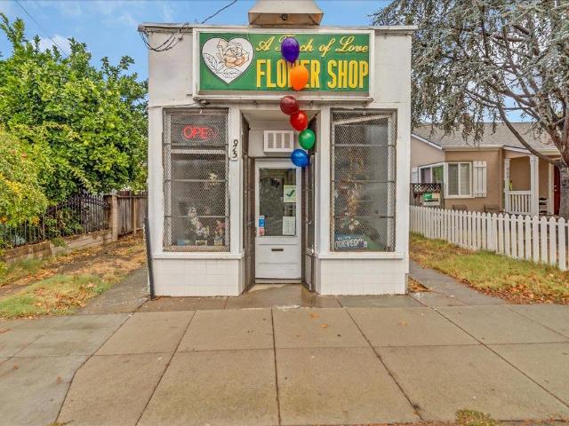 915 E Julian St, San Jose, CA 95112 | MLS #ML82023
