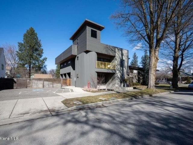 915 E Sherman Ave, Unit C, Coeur D'Alene, ID 83814 | MLS #26 2582 | Compass