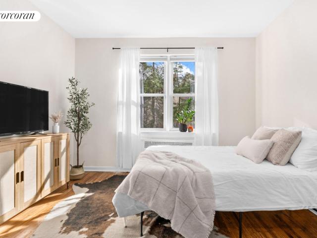 915 East 17th Street, Brooklyn, NY