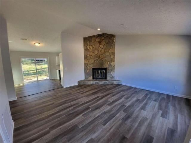 915 Fox Valley Ct, Stone Mountain, GA 30088 | MLS #7733