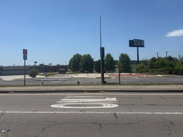 915 Highway 53 SE