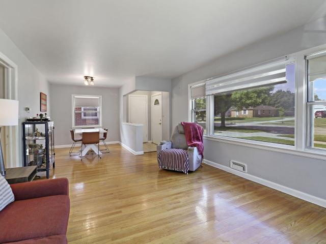 915 Indiana St