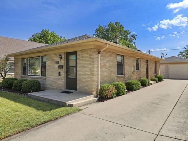 915 Indiana St, Racine, WI 53405
