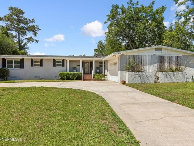 915 Old Grove Mnr, Jacksonville, FL 32207