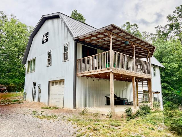 915 Oscar Morgan Road
