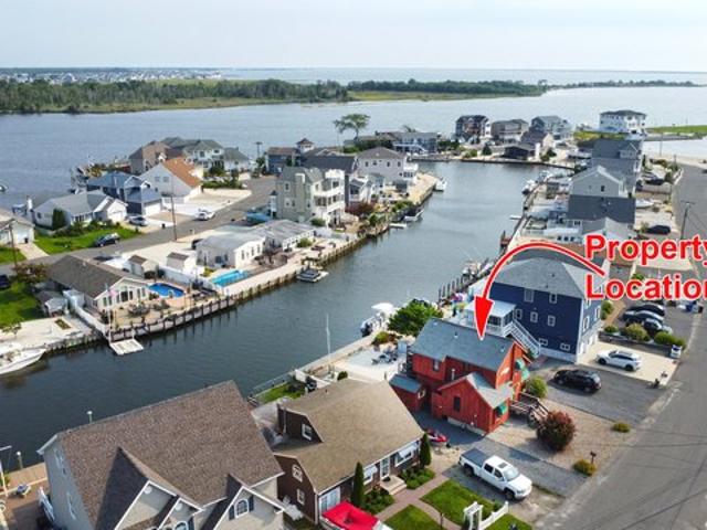 915 Meadow Lark Dr, Lanoka Harbor, NJ 08734