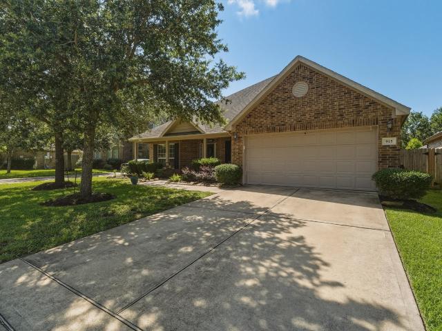 915 Misty Cliff