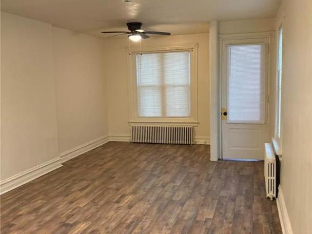 915 N 4th Street