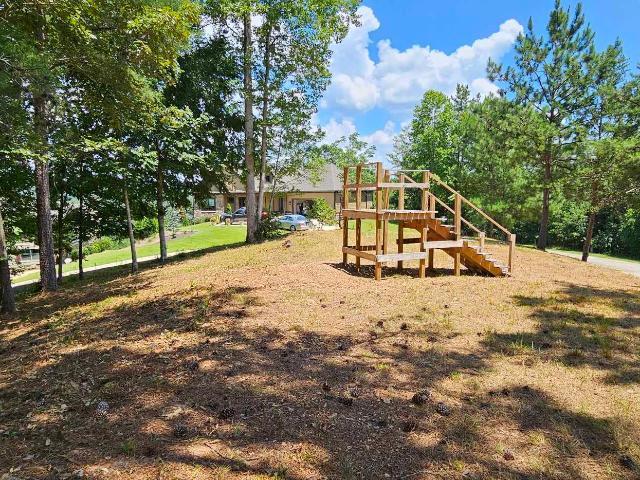 915 N Edgewater Trail