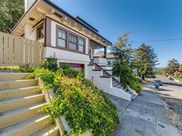 915 Napa Street
