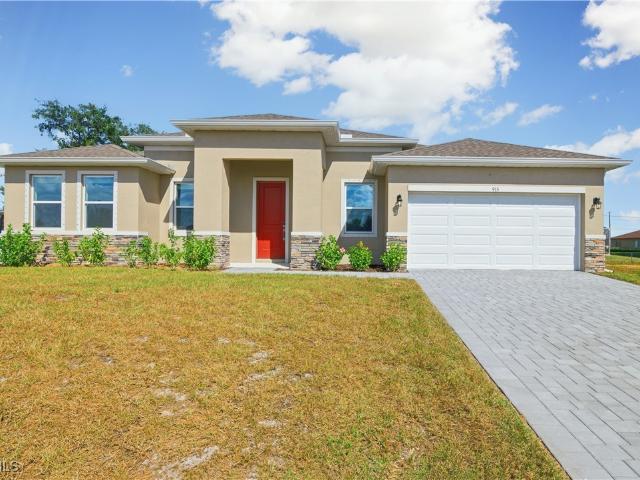 915 NE 19th St, Cape Coral, FL 33909 | MLS #2025017 | Compass