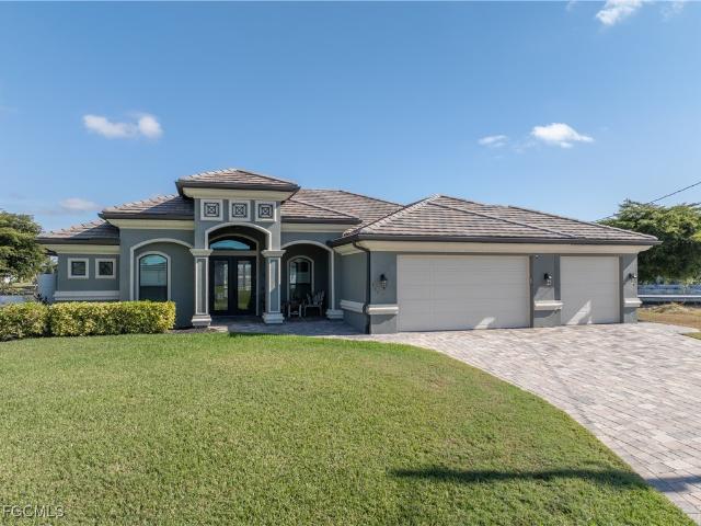 915 NW 36th Pl, Cape Coral, FL 33993 | MLS #2025022 | Compass