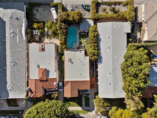 915 S Wooster St, Los Angeles, CA 90035 | MLS #PW26002 | Compass