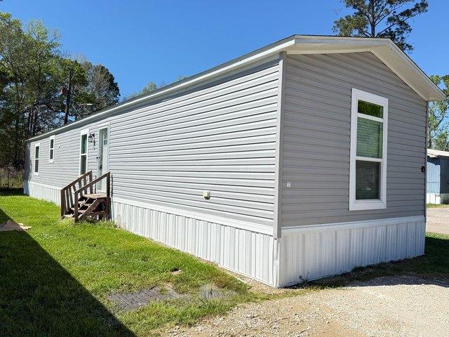 915 Southline St Trlr 4, Cleveland, TX 77327