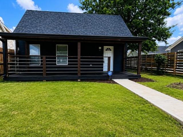 915 Saint Paul St, Indianapolis, IN 46203