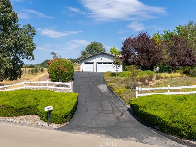 915 Santa Rita