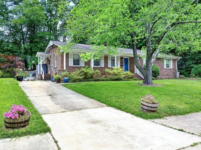 915 Pamlico Dr, Cary, NC 27511
