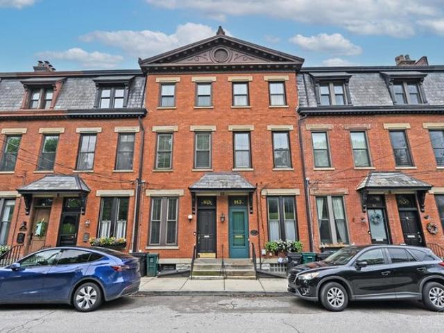 915 Paradrome St, Cincinnati, OH 45202