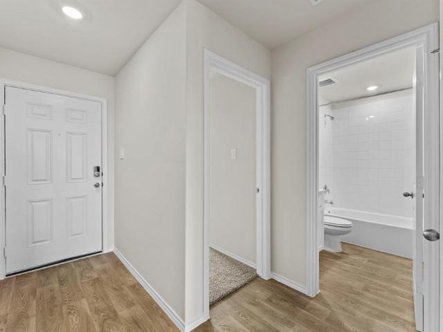915 Prince Albert