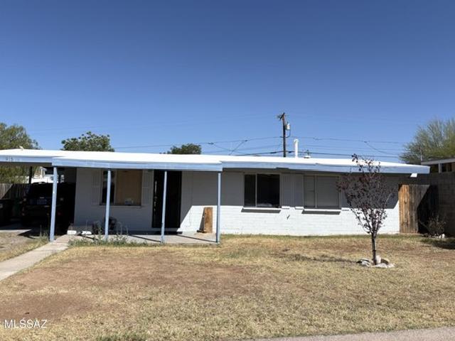 915 W 4th Ave, San Manuel, AZ 85631