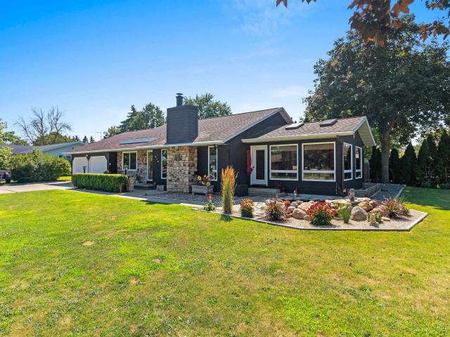 915 woodside drive