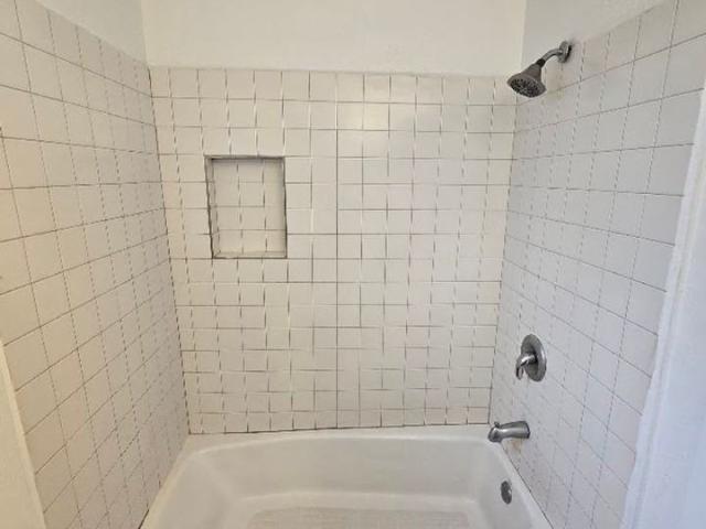 915 Walter Unit A 1 Bedroom Apartment for Rent at 915 Walter St Se, Albuquerque, NM 87102 South Broadway