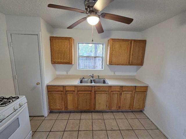 915 Walter Unit A 1 Bedroom Apartment for Rent at 915 Walter St Se, Albuquerque, NM 87102 South Broadway
