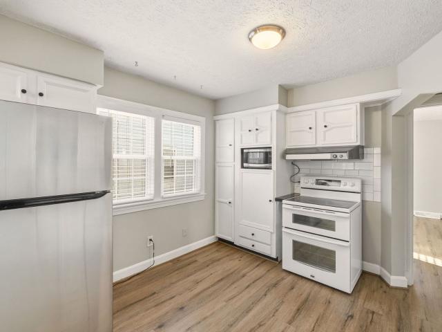 915 Washburn Avenue, Louisville, US, KY