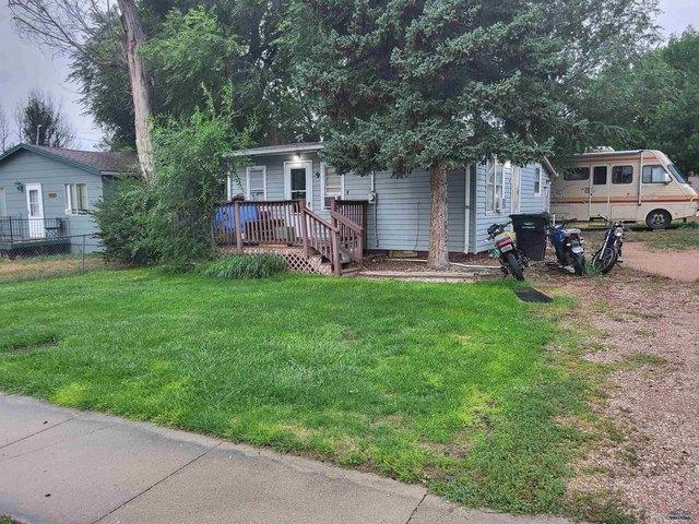 915 Willsie Ave, Rapid City, SD 57701