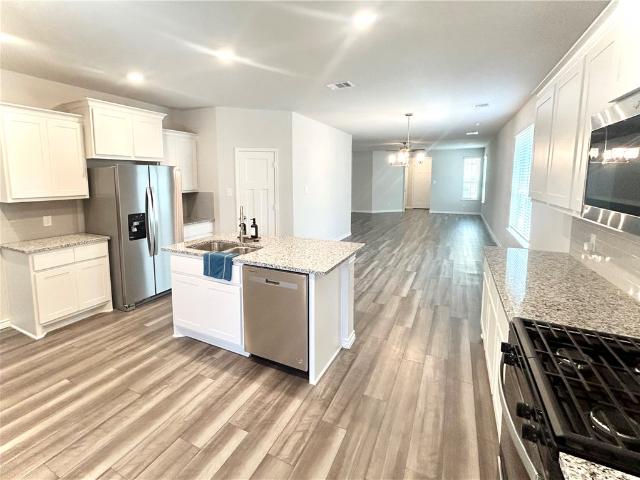 915 Toledo Bend Drive