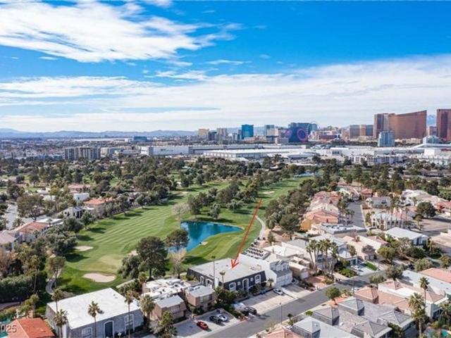 915 Vegas Valley Dr Apt 4, Las Vegas, NV 89109