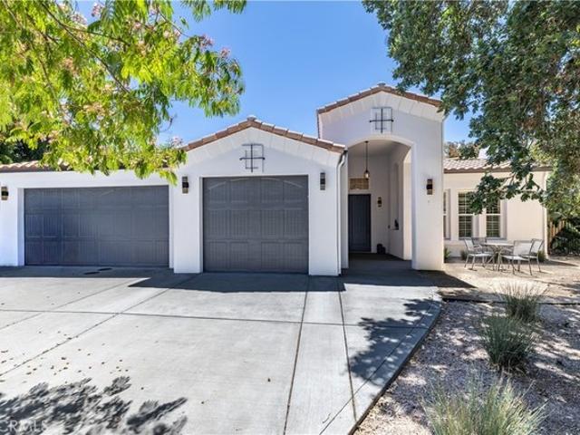 915 Vista Cerro Dr, Paso Robles, CA 93446