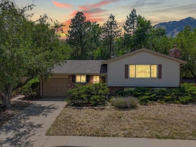 915 Yale Rd, Boulder, CO 80305