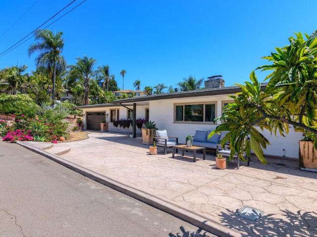 9165 San Juan Place