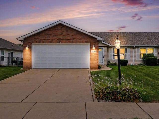 9166 Morton St, Merrillville, IN 46410