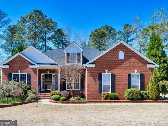 9168 N Links Dr, Covington, GA 30014