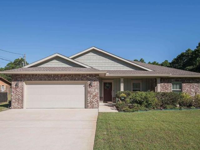 9168 Quail Roost Dr, Navarre, FL 32566