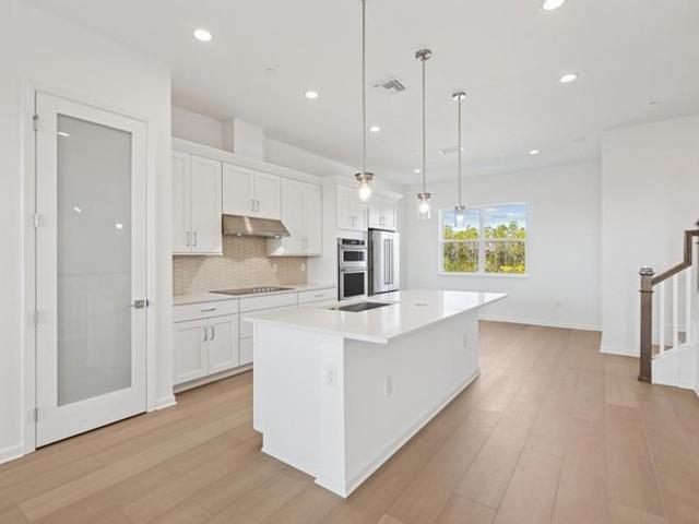 9168 Sinatra Ln, Orlando, FL 32827