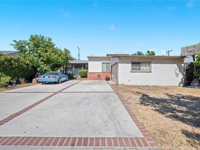 9168 Vena Ave, Arleta, CA 91331